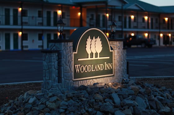 Woodland Inn | Coushatta, LA